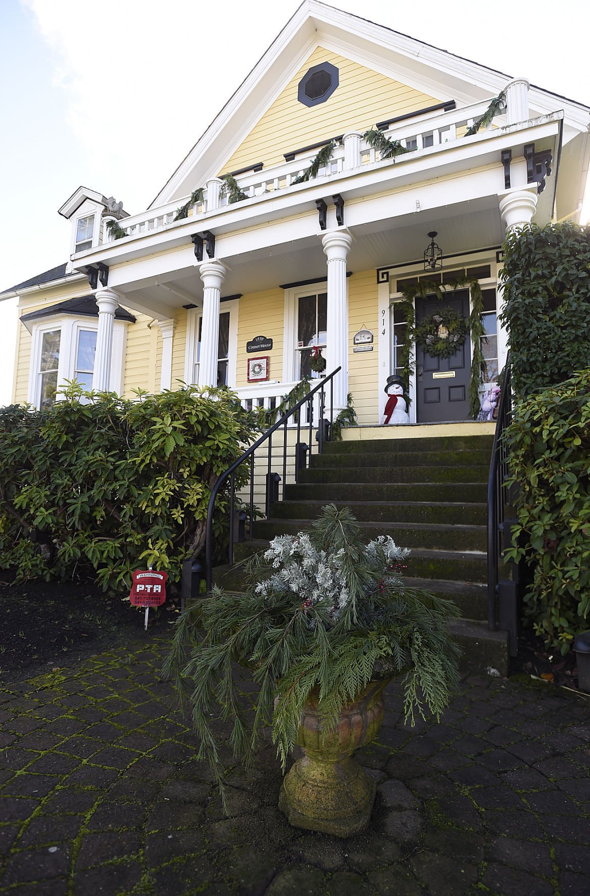 Conner House featured for the holidays | Local | democratherald.com