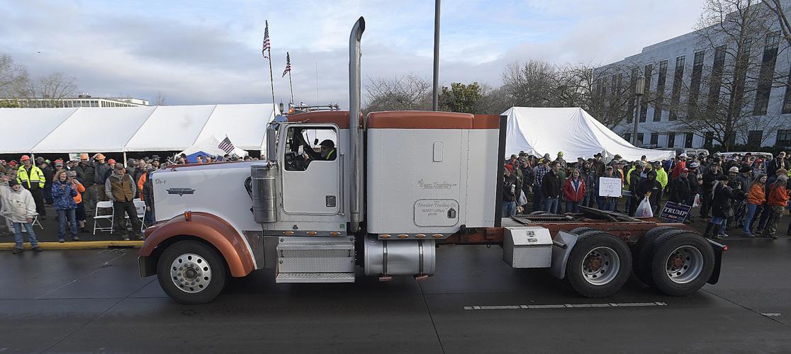 Convoy to the Capitol: Timber Unity rally converges on Salem