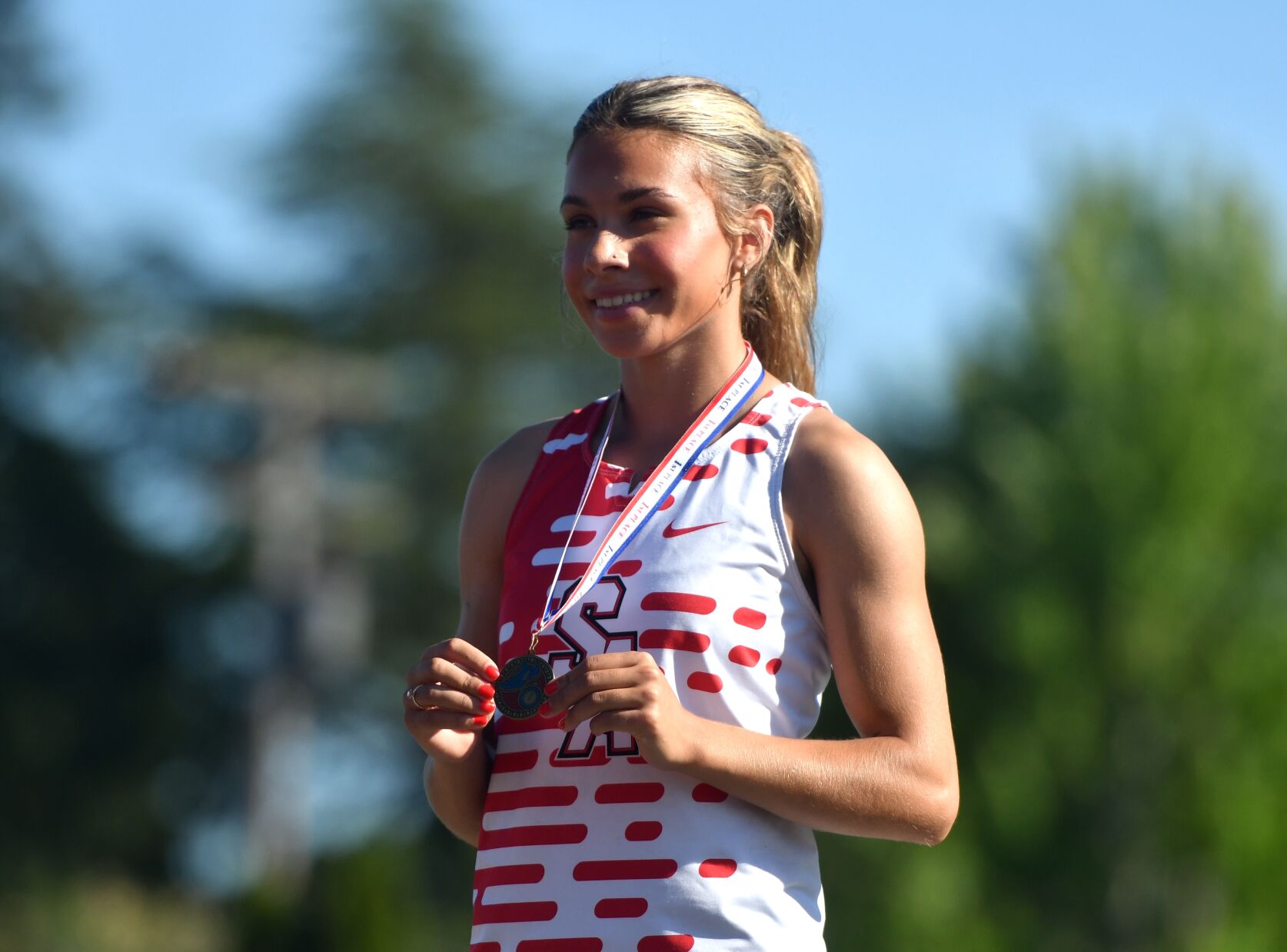 PHOTOS: Corvallis High hosts 2026 Mid-Willamette Track and Field ...