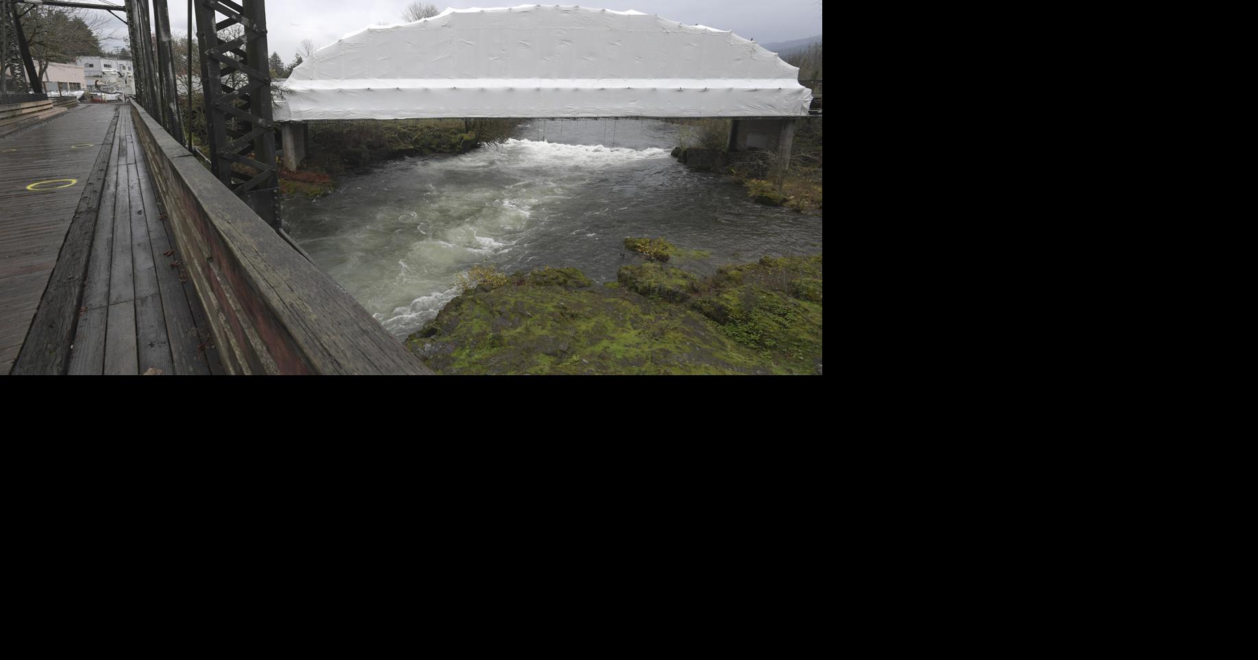 1 lane of Mill City bridge to open by Dec. 22