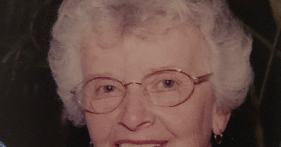 Barbara June Slocum Clough