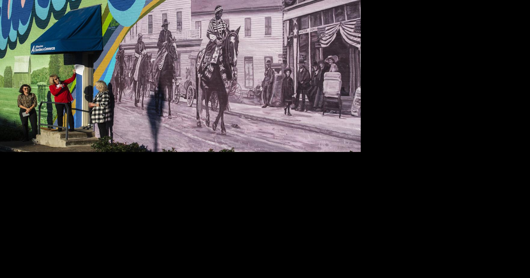 Albany celebrates latest mural, displays native representation