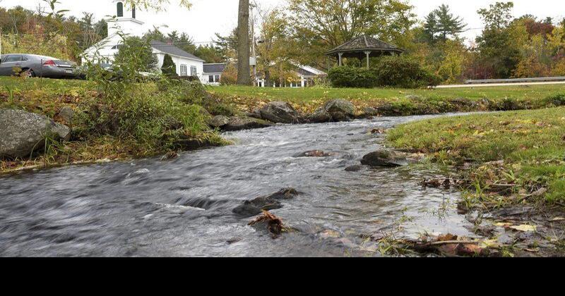 New bridge installation set to start | Windham | derrynews.com