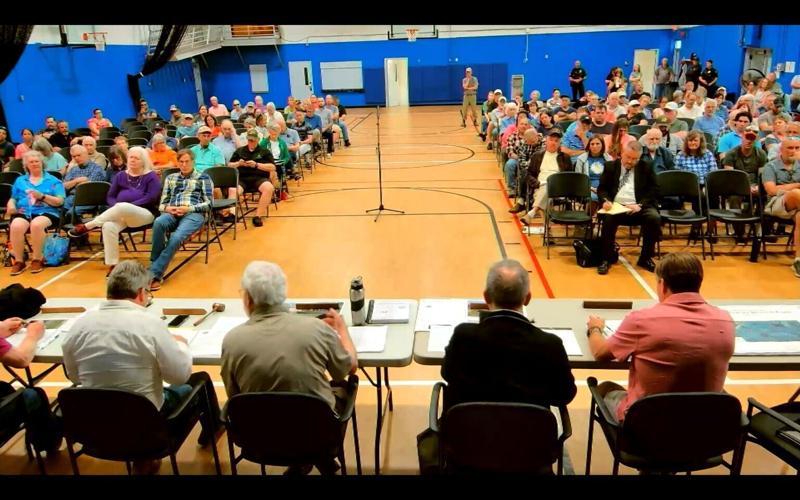 Crowd rails against 'tiny houses' project | News | derrynews.com
