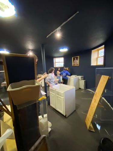 Recalling a local legend: Derry's teen historians celebrate the life of ...