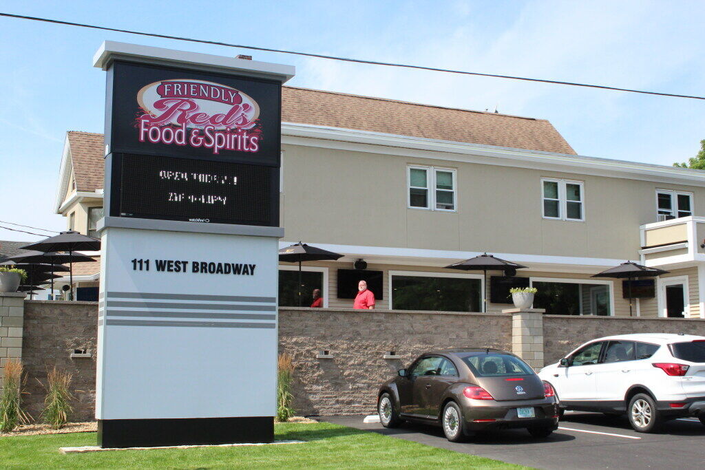 Friendly Red's opens second location in Derry | News | derrynews.com