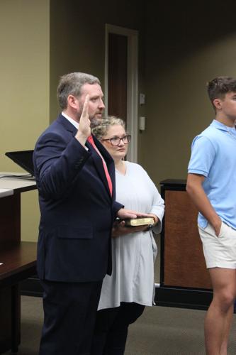 Hernando's new mayor and aldermen sworn in | News | desototimes.com