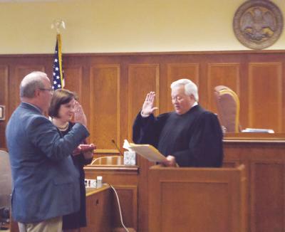 Treadway takes oath as judge | News | desototimes.com