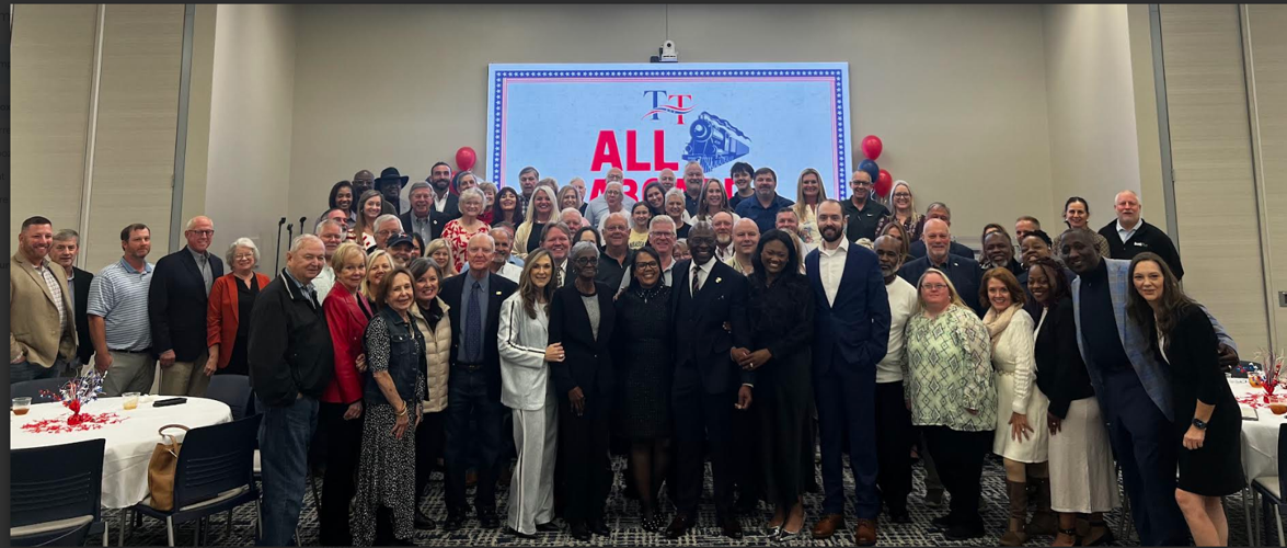 Tuggle announces re-election campaign | News | desototimes.com