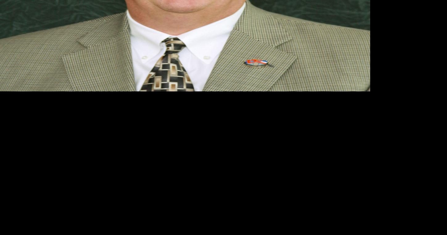 Banker Alan Sims announces retirement | Business | desototimes.com