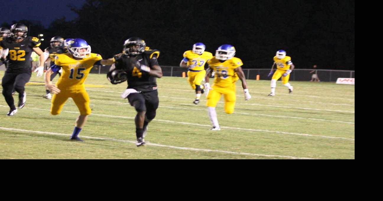 Tupelo Golden Wave rolls over Hernando | Sports | desototimes.com