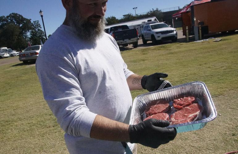 Teams compete for best steak prize at Southaven Fall Fest cook off ...