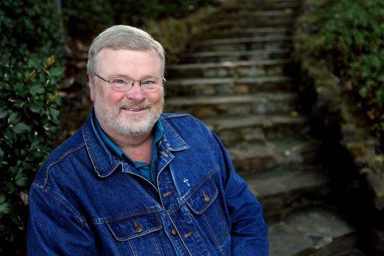 Hoots uses prayer to heal brokenness | News | desototimes.com