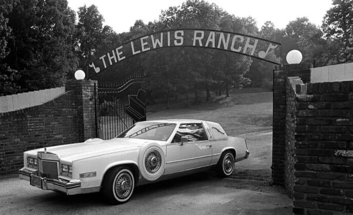 Lewis Ranch owner hopes to begin tours this fall | News | desototimes.com