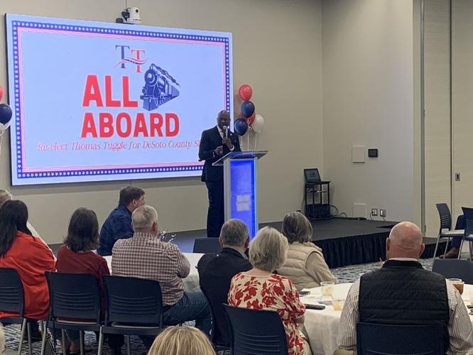 Tuggle announces re-election campaign | News | desototimes.com