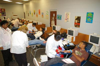 Blood drive nets record | News | desototimes.com