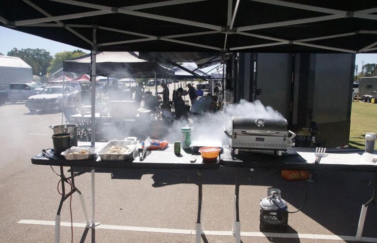 Teams compete for best steak prize at Southaven Fall Fest cook off ...