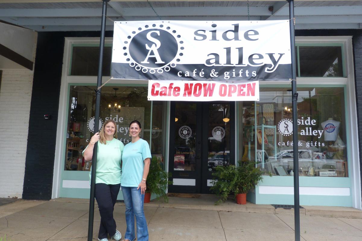 Side Alley Cafe & Gifts opens | Business | desototimes.com