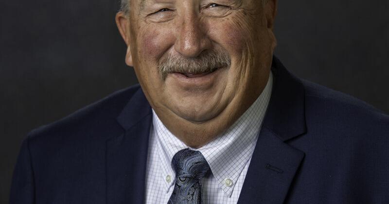 Ken Walsh pens note from Helena | Commentary | dillontribune.com