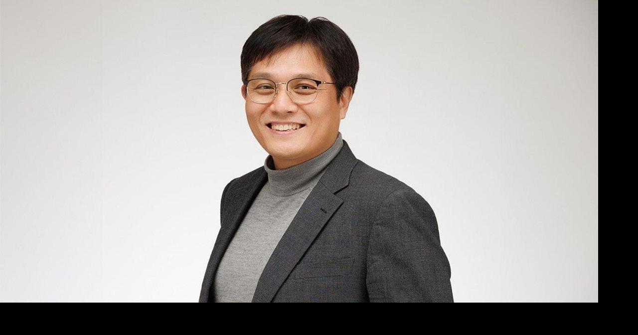 [Executive Corner] When Displays Become Interfaces: Pioneering Human ...