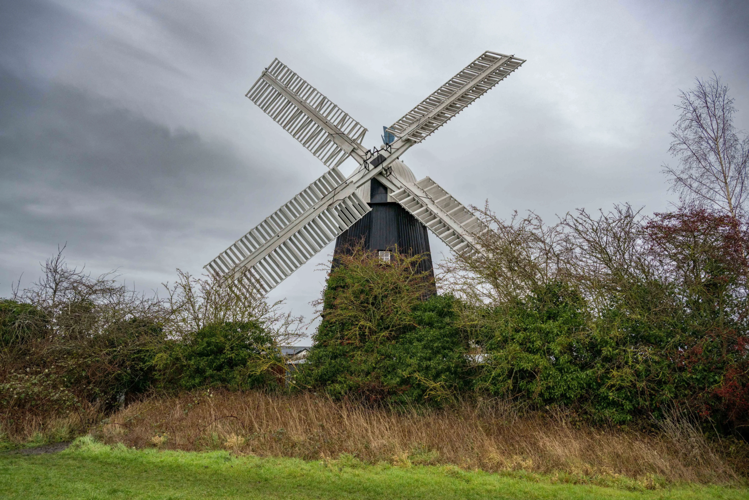 ‘Windiest’ windmill spins 100,000 times a year | National | douglas ...