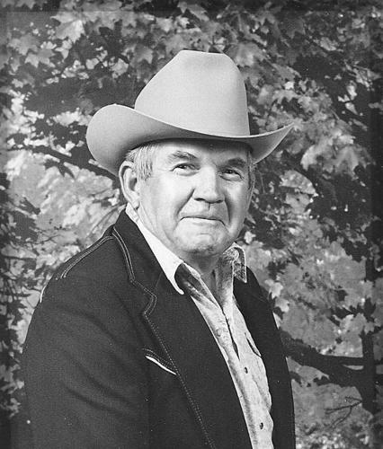 Kenneth E. Taylor 1922-2012 | Obituaries | douglas-budget.com