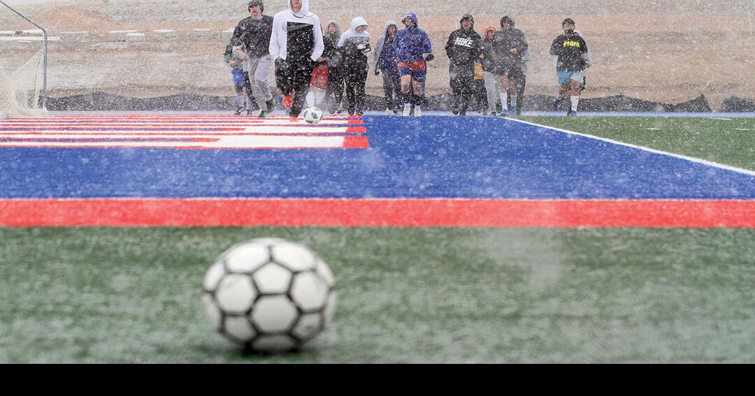 Bearcats shoot past Gering 3-2 to kick off season | Sports | douglas ...