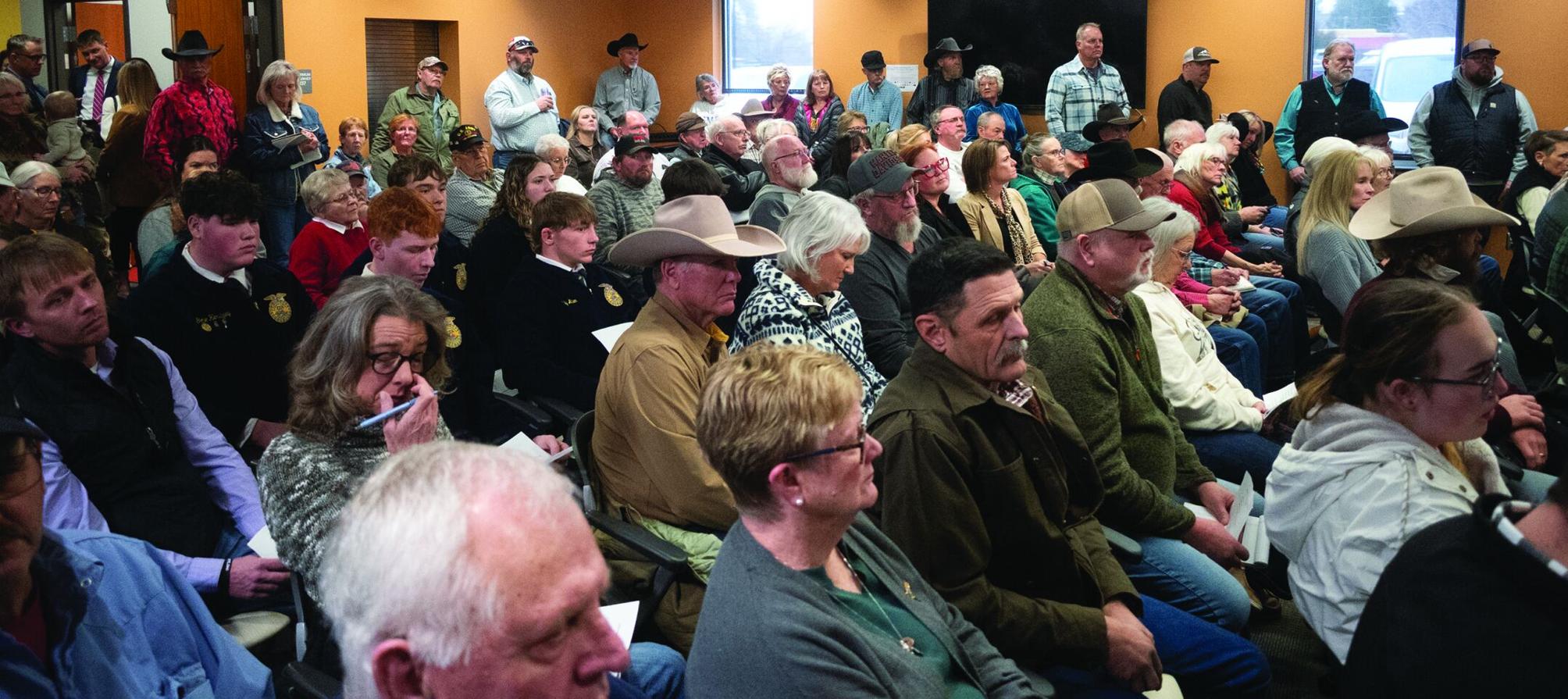 Wind Dust Up Continues: Residents overwhelmingly criticize state wind ...