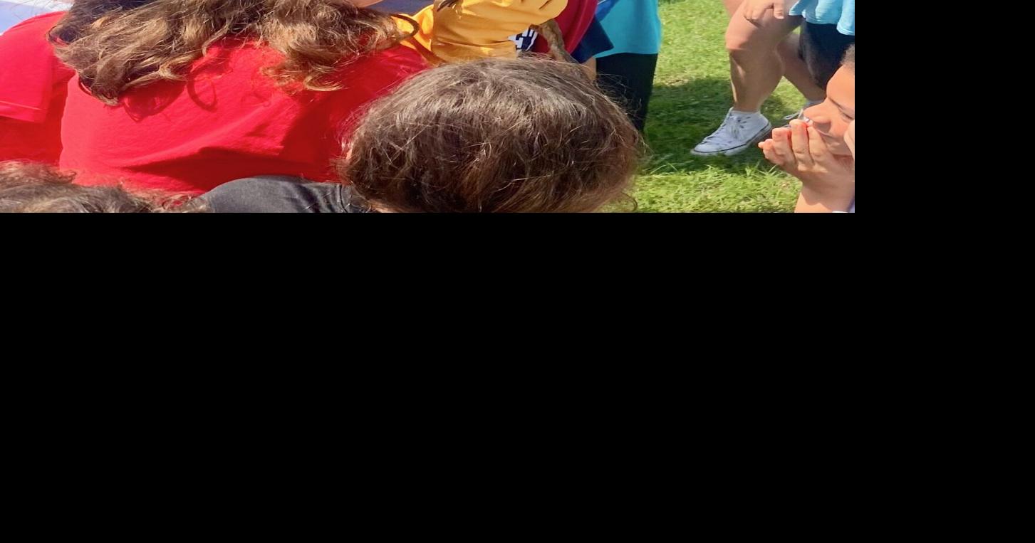 Leaping for joy: Mark Twain Elementary hosts annual frog races ...