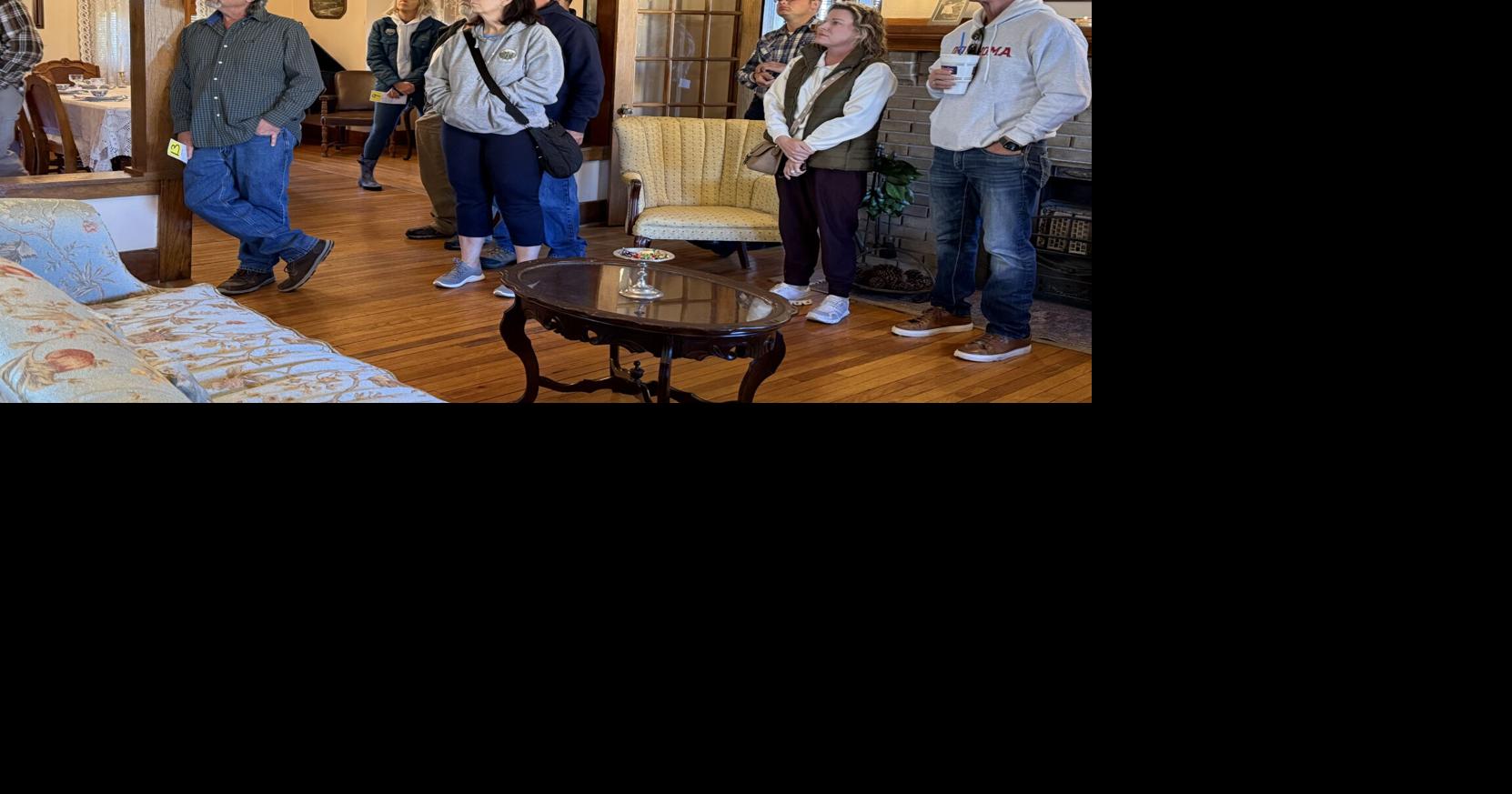 Duncan native purchases Foreman Prairie House at auction | Community ...