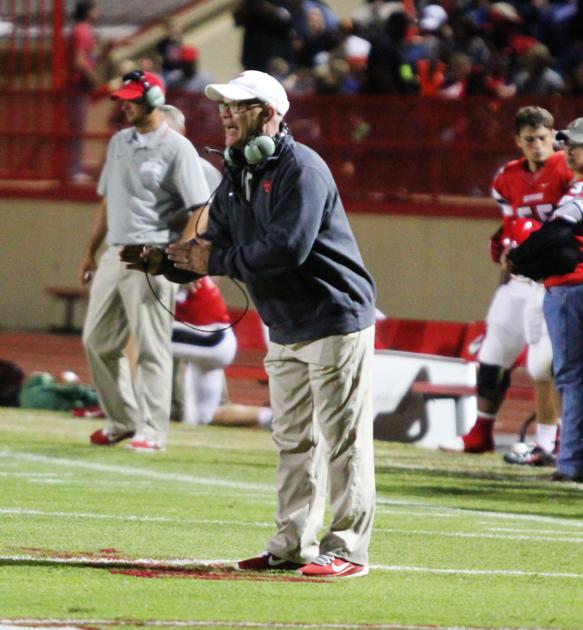 Duncan football notes: Demons change up routine | Sports | duncanbanner.com