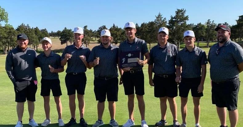Demons golf comes home as Regional Champs, hopes to defend state title ...