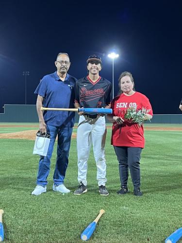 Gallery: Duncan baseball celebrates seniors | Sports | duncanbanner.com