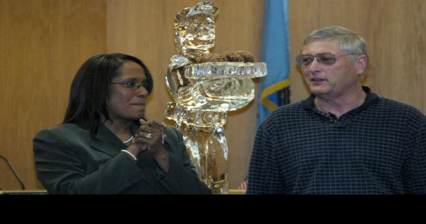Duncan Police Officer Audrey Clark retires | News | duncanbanner.com