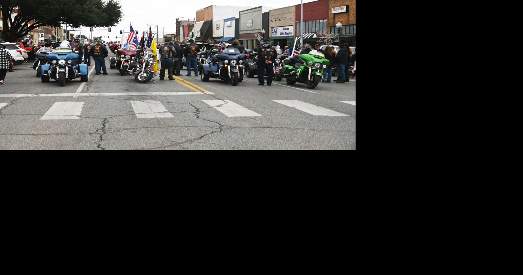 Gallery: Veterans saluted with annual parade in Duncan | Community ...