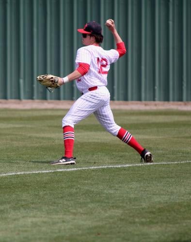 Demons win see-saw game against Lone Grove | Sports | duncanbanner.com