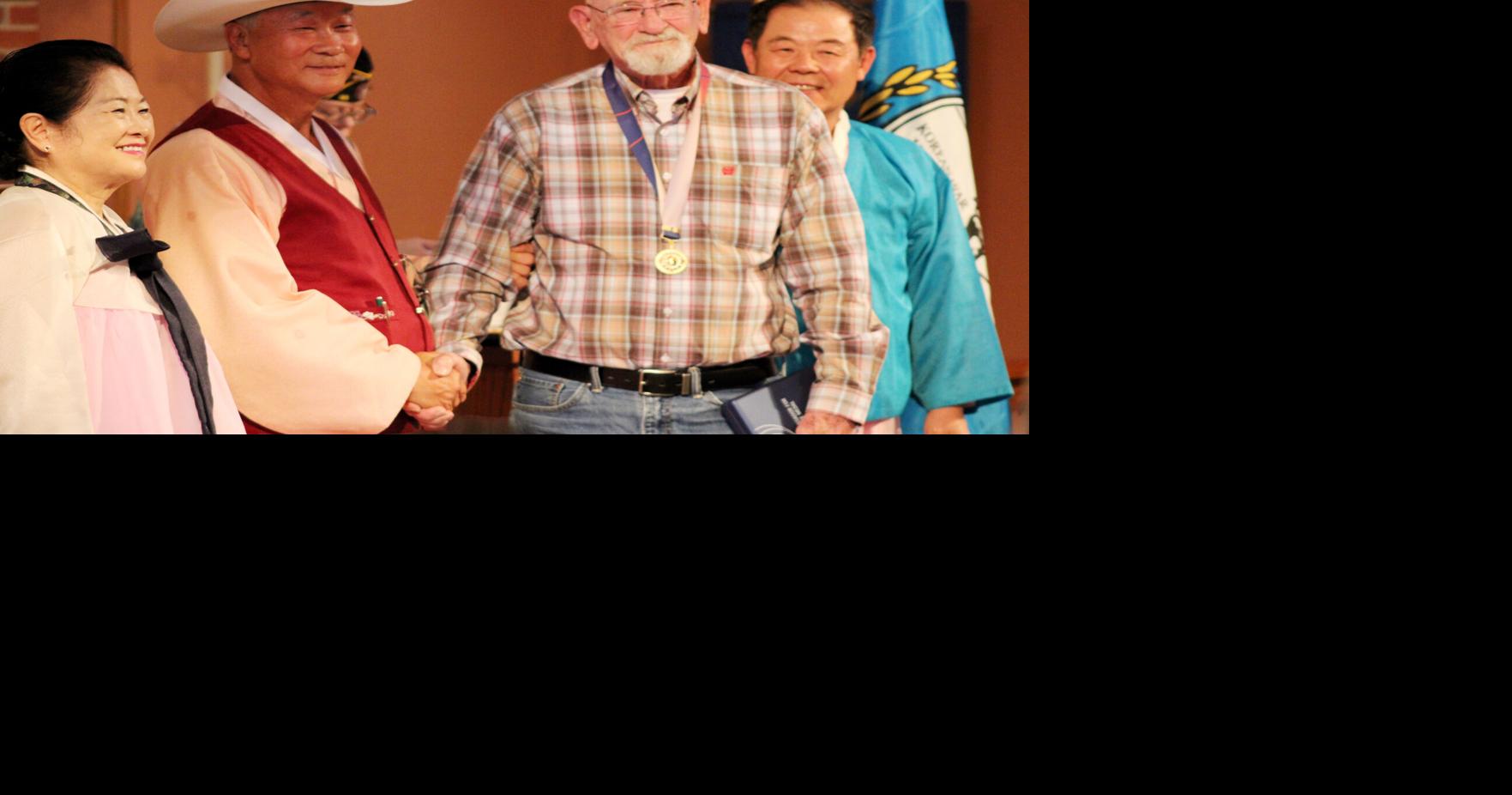 Ceremony honors Korean War vets as Ambassadors for Peace | Community ...