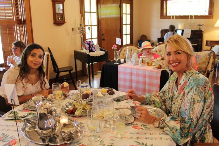 Gallery: Foreman Prairie House brews up Annual Vintage Spring Tea ...
