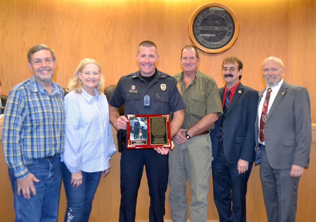Duncan City Council honors retired K-9 police officer | News ...