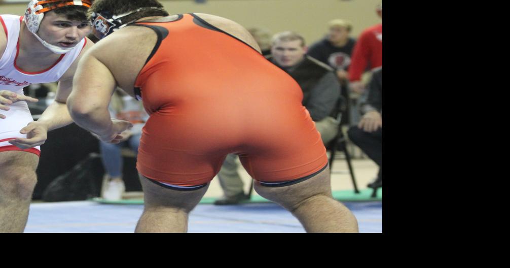 Doucet wins prestigious wrestling award | Sports | duncanbanner.com