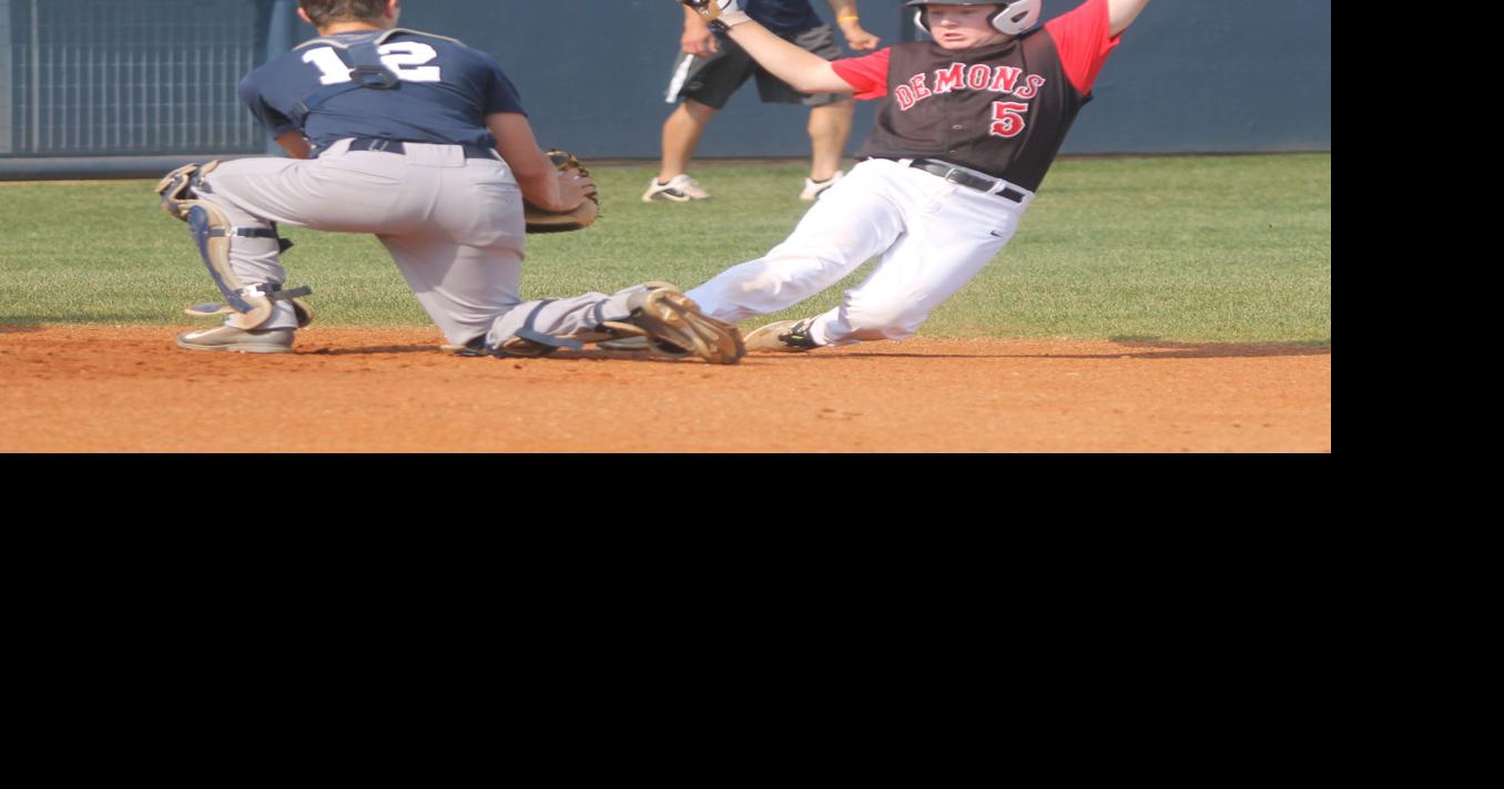 Outlaws edge Demons | Sports | duncanbanner.com