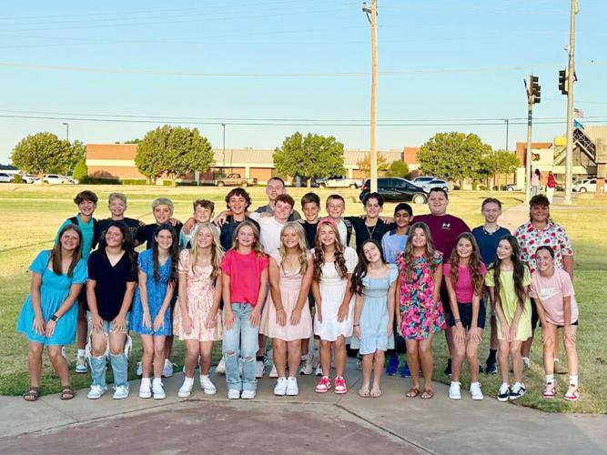 Gallery: First day of school brings smiles to students of all ages | Community | duncanbanner.com