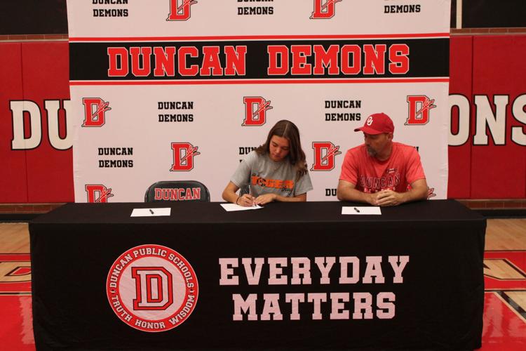 Aaliyah Treat to run toward a new chapter at Cowley Community College ...