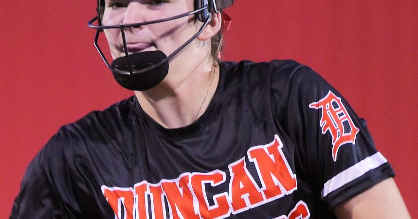 Duncan softball splits season opening doubleheader | Sports ...
