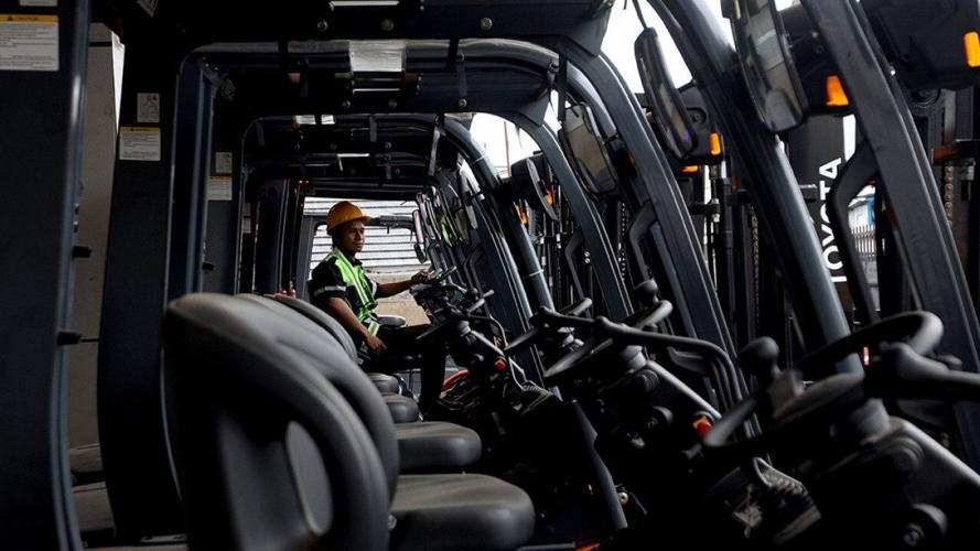 How digital platforms are transforming the equipment rental industry ...
