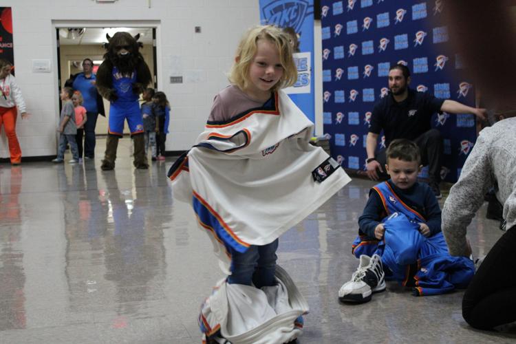OKC Thunder’s Rumble rallies with Duncan pre-K | Community ...
