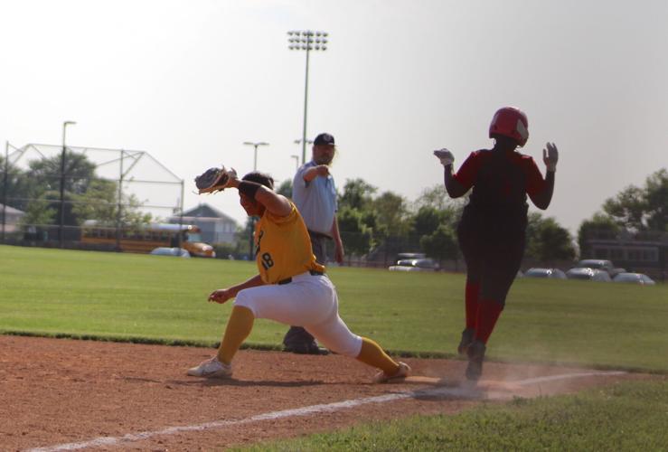 Owls' Softball defeats Western Doves 21-1 | | dundalkeagle.com