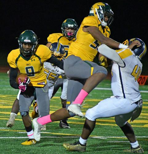 Dundalk defense sparks 55-21 rout of Perry Hall | Sports | dundalkeagle.com