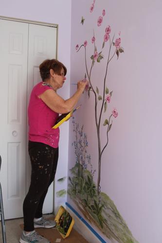 Local artist Nancy Maher built a career with her paintbrush and her ...