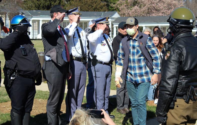Injured Baltimore County detective walks out of physical therapy center ...